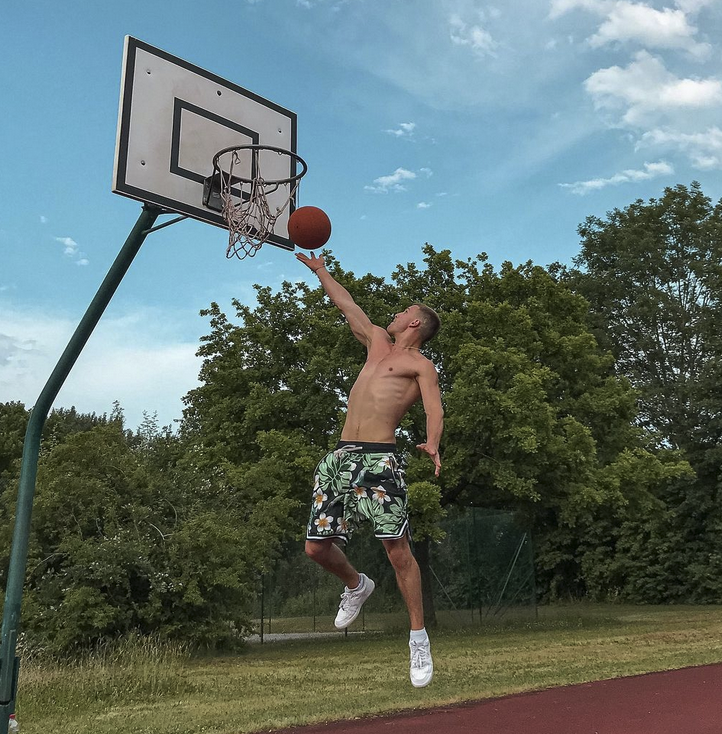 LEON ZIEGLER - OBVS Studios